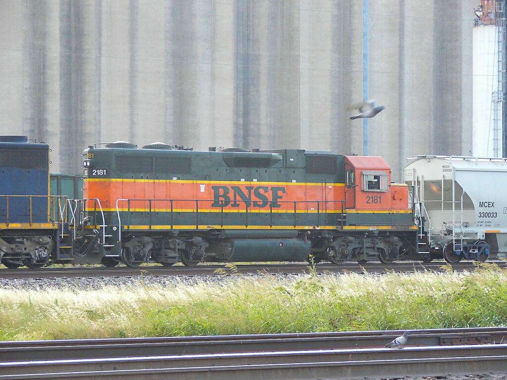 BNSF 2181